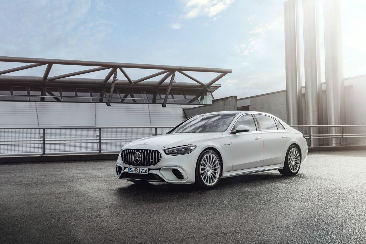 Sedans Mercedes-Benz: modelos atuais e suas características