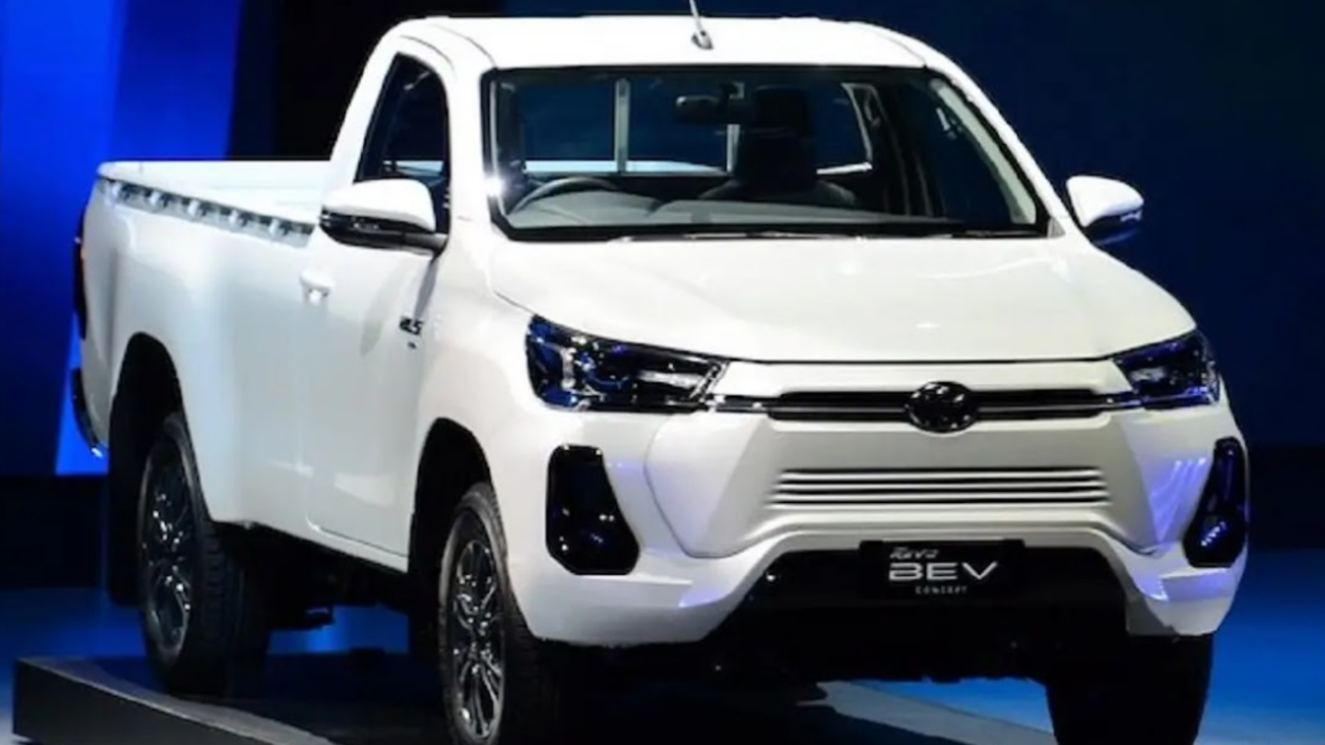 A Hilux elétrica da Toyota foi projetada para trabalhos pesados e deve ...